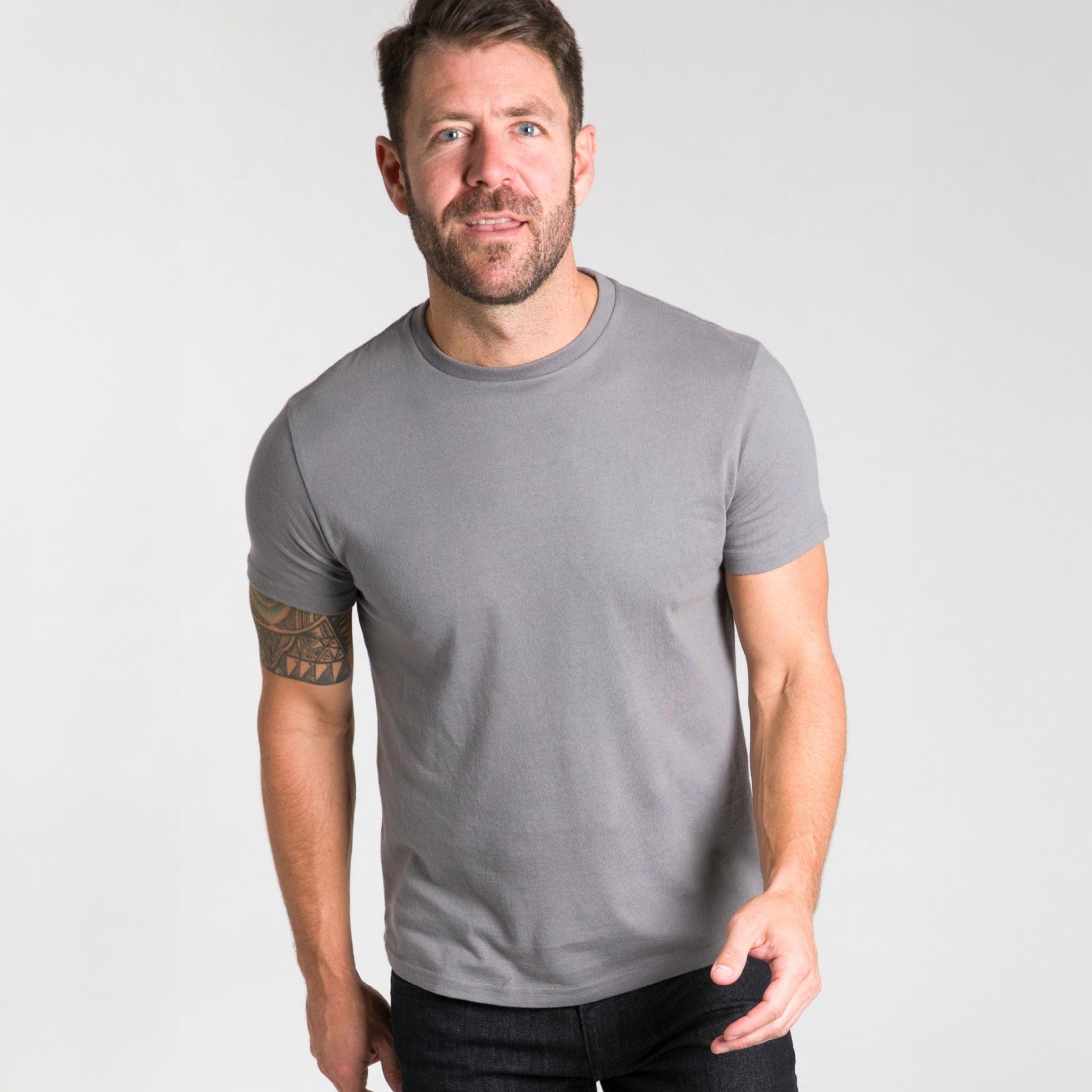 Ash & Erie Light Grey Crew Neck T-Shirt for Short Men