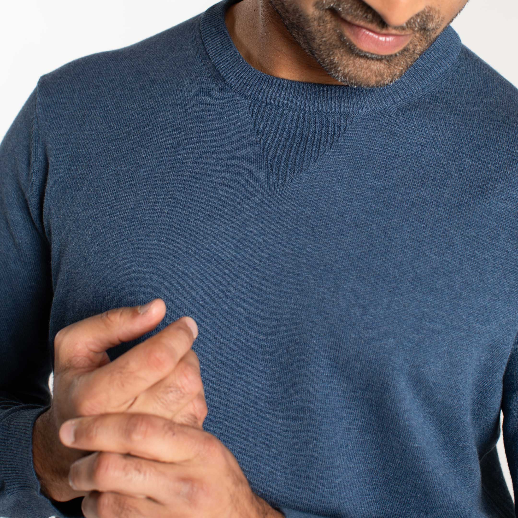 Sweaters for Short Men: The Ultimate Guide – Ash & Erie